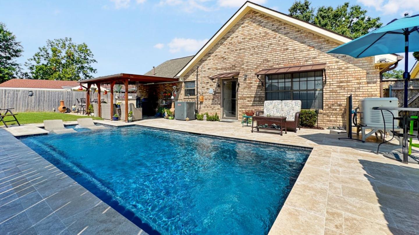 What Is A Baja Shelf In A Pool: All You Need To Know