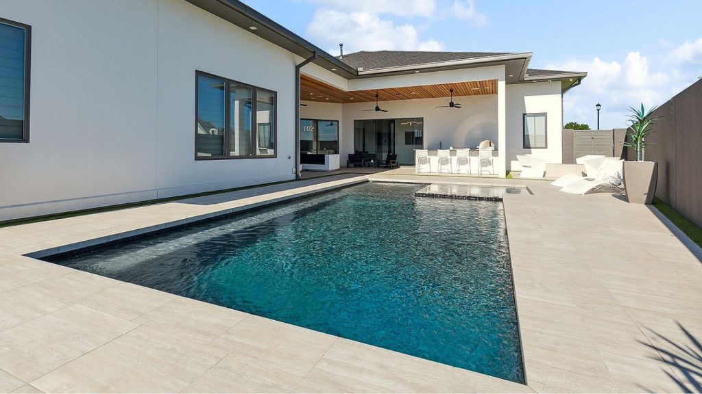 10 Questions to Ask a Pool Contractor Before Hiring